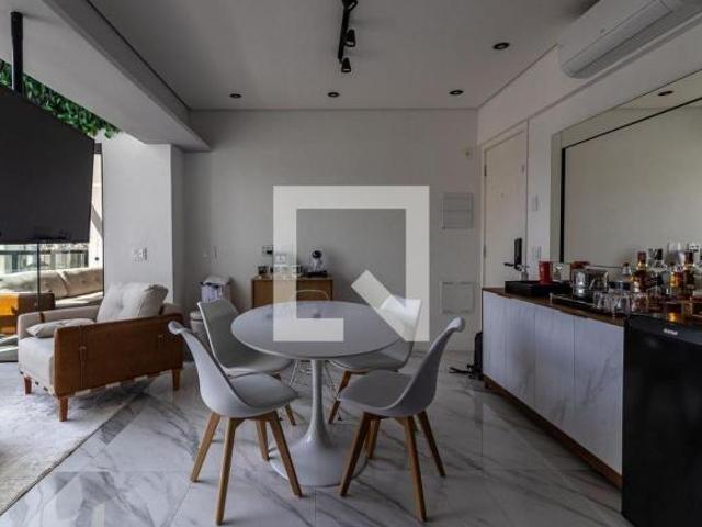 Apartamento à Venda Vila Olímpia, 1 Quarto, 70 m2