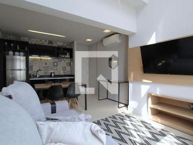 Apartamento à Venda Vila Olímpia, 1 Quarto, 70 m2