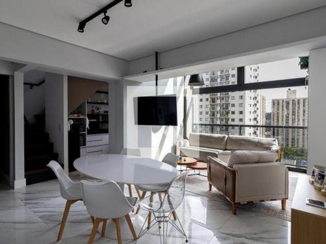 Apartamento à Venda Vila Olímpia, 1 Quarto, 70 m2