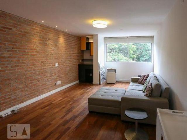 Apartamento à Venda Vila Olímpia, 1 Quarto, 70 m2