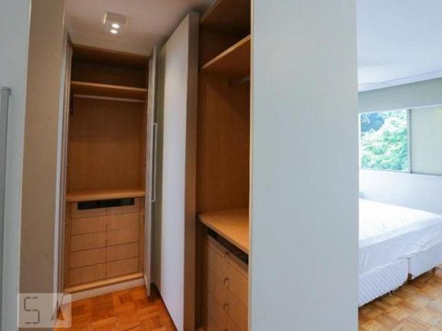 Apartamento à Venda Vila Olímpia, 1 Quarto, 70 m2