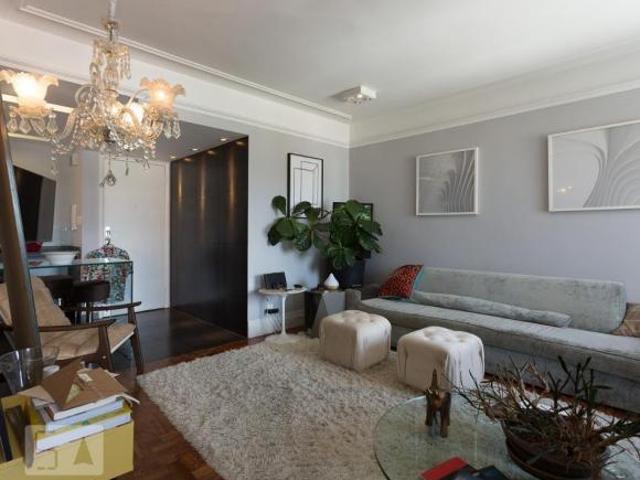 Apartamento à Venda Vila Olímpia, 1 Quarto, 70 m2