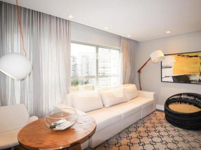 Apartamento à Venda Vila Olímpia, 1 Quarto, 72 m² São Paulo