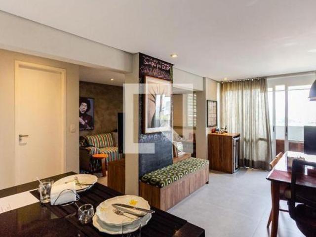 Apartamento à Venda Vila Olímpia, 1 Quarto, 74 m2