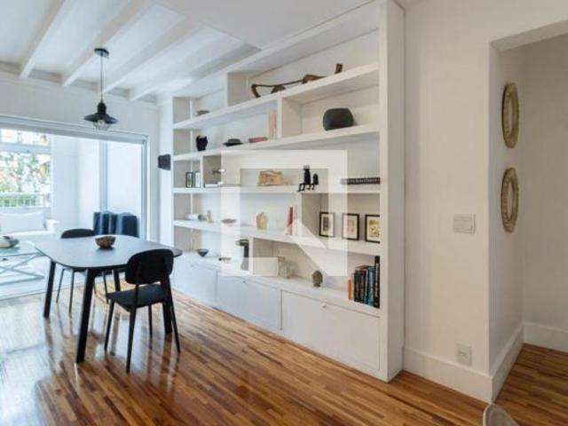Apartamento à Venda Vila Olímpia, 1 Quarto, 82 m2