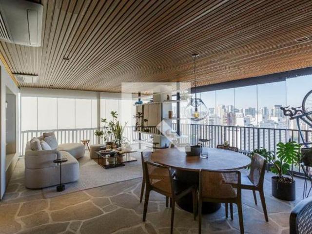 Apartamento à Venda Vila Olímpia, 1 Quarto, 111 m2