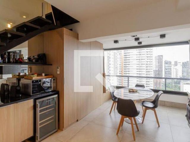 Apartamento à Venda Vila Olímpia, 1 Quarto, 115 m2