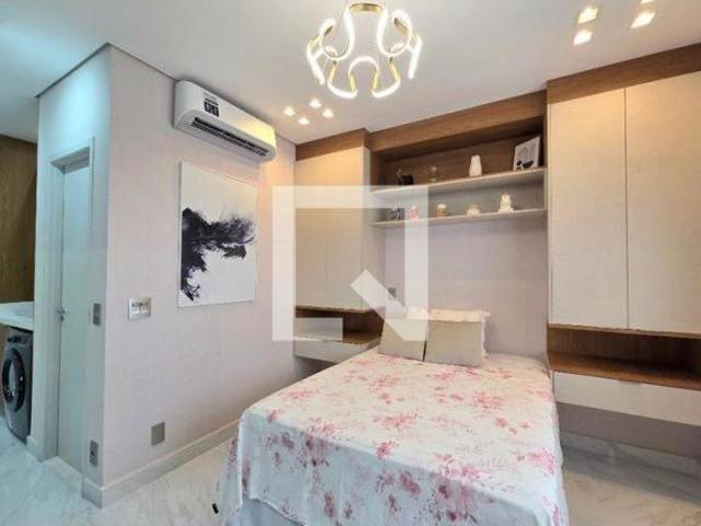 Apartamento à Venda Vila Olímpia, 1 Quarto, 24 m² São Paulo