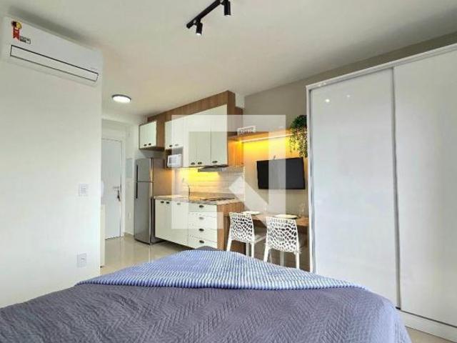 Apartamento à Venda Vila Olímpia, 1 Quarto, 25 m2