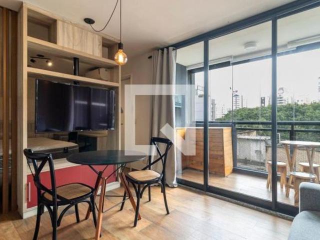 Apartamento à Venda Vila Olímpia, 1 Quarto, 33 m2