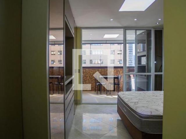 Apartamento à Venda Vila Olímpia, 1 Quarto, 30 m² São Paulo