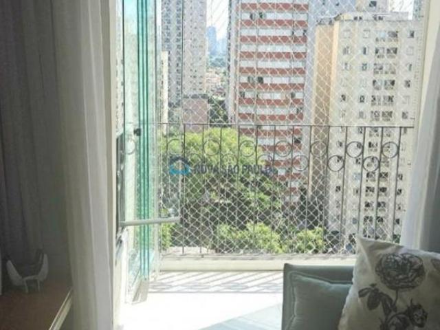 Apartamento a venda Vila Olímpia. 2 dormitórios. 1 vaga
