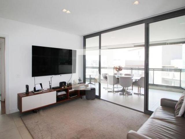 Apartamento à Venda Vila Olímpia, 2 Quartos, 109 m2