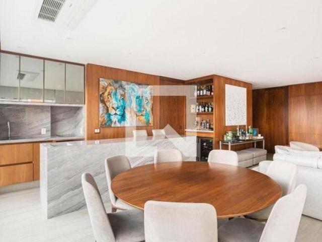 Apartamento à Venda Vila Olímpia, 2 Quartos, 155 m2