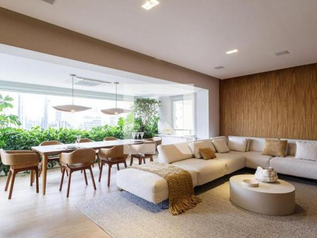 Apartamento à Venda Vila Olímpia, 2 Quartos, 157 m2