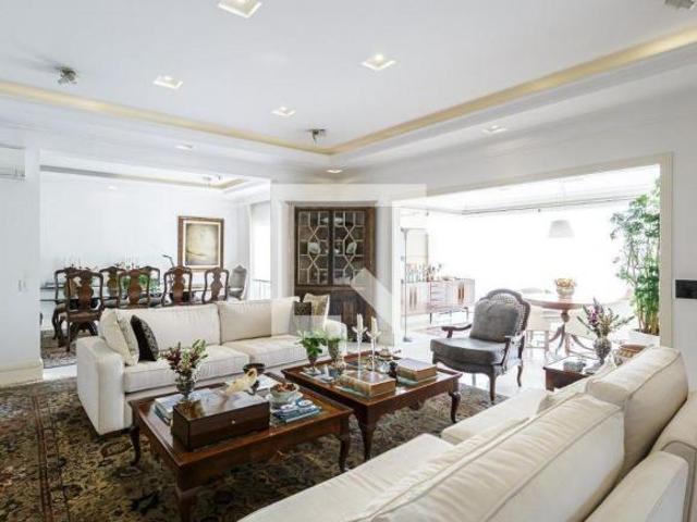 Apartamento à Venda Vila Olímpia, 2 Quartos, 277 m2