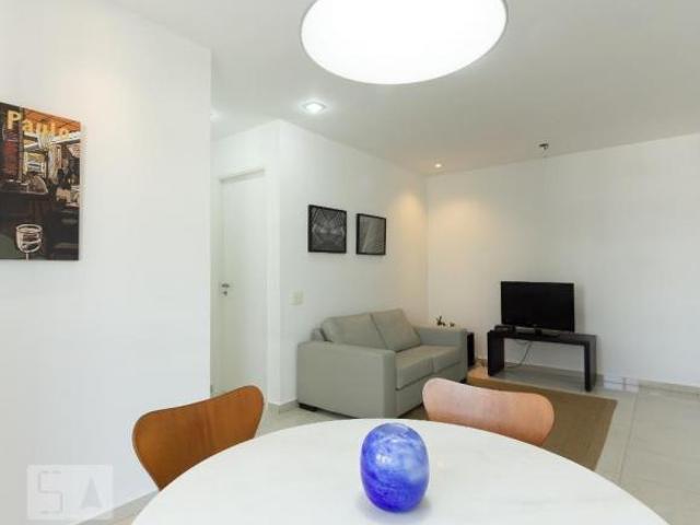 Apartamento à Venda Vila Olímpia, 2 Quartos, 55 m2