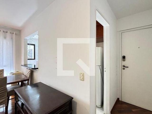Apartamento à Venda Vila Olímpia, 2 Quartos, 56 m2