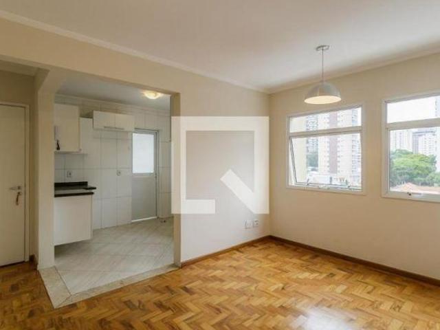 Apartamento à Venda Vila Olímpia, 2 Quartos, 60 m² São Paulo