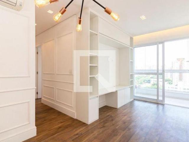 Apartamento à Venda Vila Olímpia, 2 Quartos, 63 m2