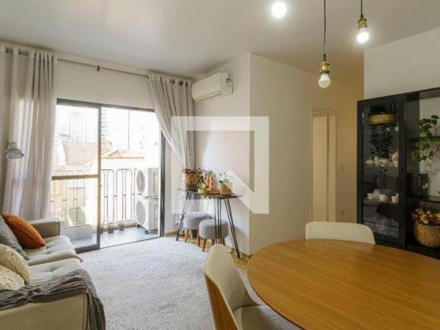 Apartamento à Venda Vila Olímpia, 2 Quartos, 64 m2