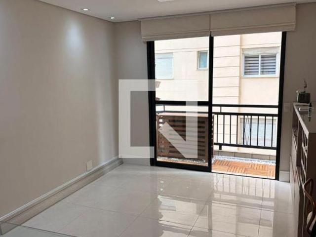 Apartamento à Venda Vila Olímpia, 2 Quartos, 64 m2
