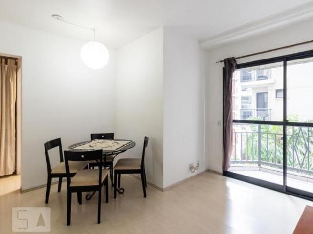 Apartamento à Venda Vila Olímpia, 2 Quartos, 65 m2