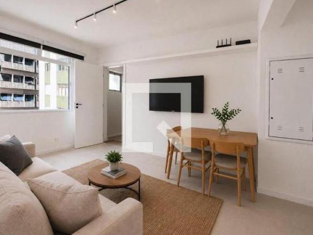 Apartamento à Venda Vila Olímpia, 2 Quartos, 65 m² São Paulo