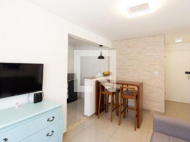 Apartamento à Venda Vila Olímpia, 2 Quartos, 69 m2