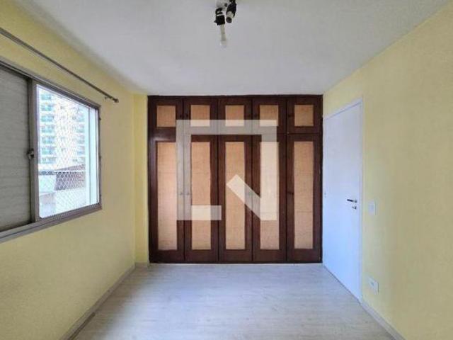 Apartamento à Venda Vila Olímpia, 2 Quartos, 69 m2