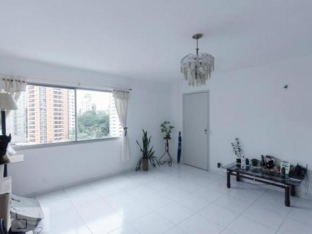 Apartamento à Venda Vila Olímpia, 2 Quartos, 70 m2