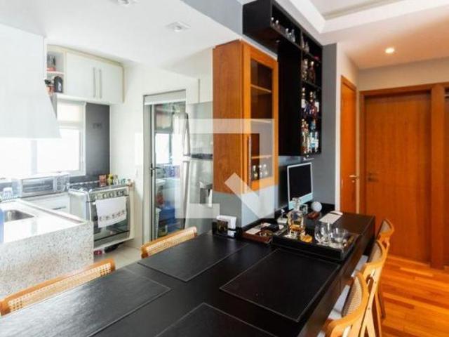 Apartamento à Venda Vila Olímpia, 2 Quartos, 70 m2