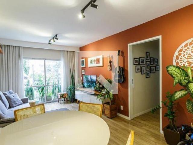 Apartamento à Venda Vila Olímpia, 2 Quartos, 72 m2