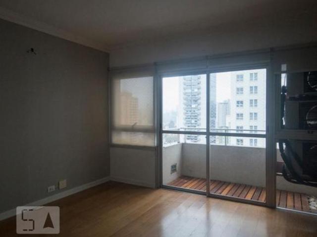 Apartamento à Venda Vila Olímpia, 2 Quartos, 73 m2