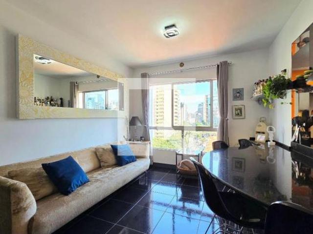 Apartamento à Venda Vila Olímpia, 2 Quartos, 73 m2