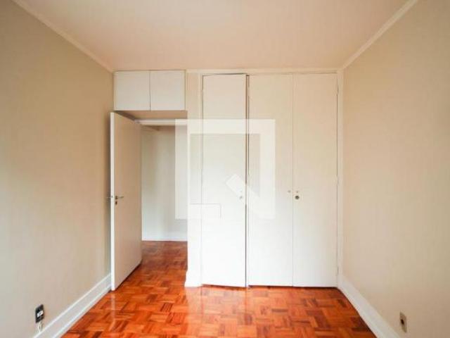 Apartamento à Venda Vila Olímpia, 2 Quartos, 75 m2