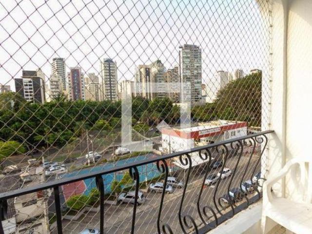 Apartamento à Venda Vila Olímpia, 2 Quartos, 80 m2