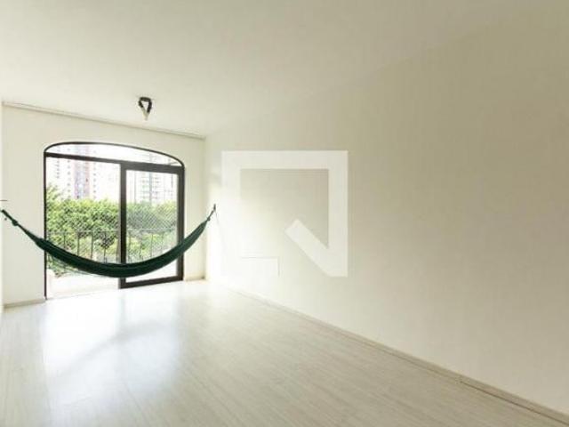 Apartamento à Venda Vila Olímpia, 2 Quartos, 80 m² São Paulo