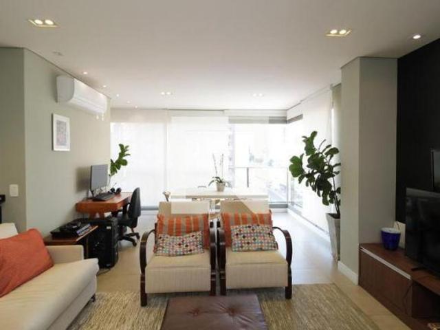 Apartamento à Venda Vila Olímpia, 2 Quartos, 83 m2