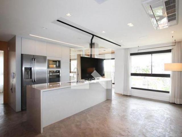 Apartamento à Venda Vila Olímpia, 2 Quartos, 84 m2