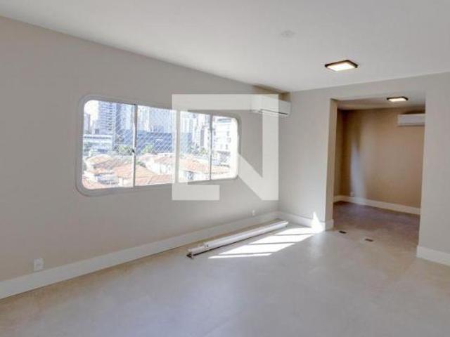Apartamento à Venda Vila Olímpia, 2 Quartos, 95 m2