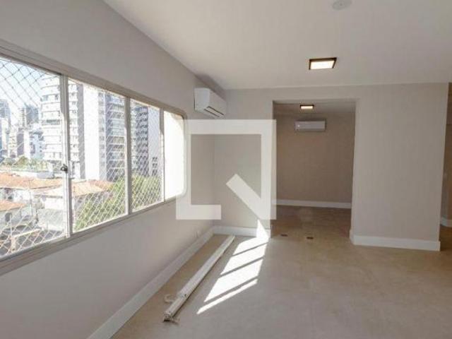 Apartamento à Venda Vila Olímpia, 2 Quartos, 95 m2