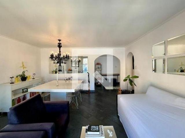 Apartamento à Venda Vila Olímpia, 2 Quartos, 98 m² São Paulo