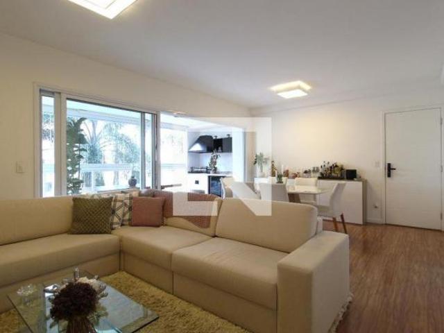 Apartamento à Venda Vila Olímpia, 3 Quartos, 120 m2