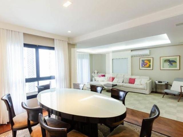 Apartamento à Venda Vila Olímpia, 3 Quartos, 158 m2