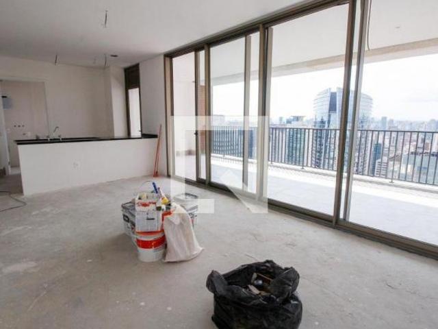 Apartamento à Venda Vila Olímpia, 3 Quartos, 189 m2