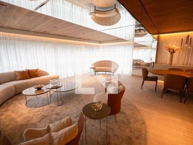 Apartamento à Venda Vila Olímpia, 3 Quartos, 246 m2
