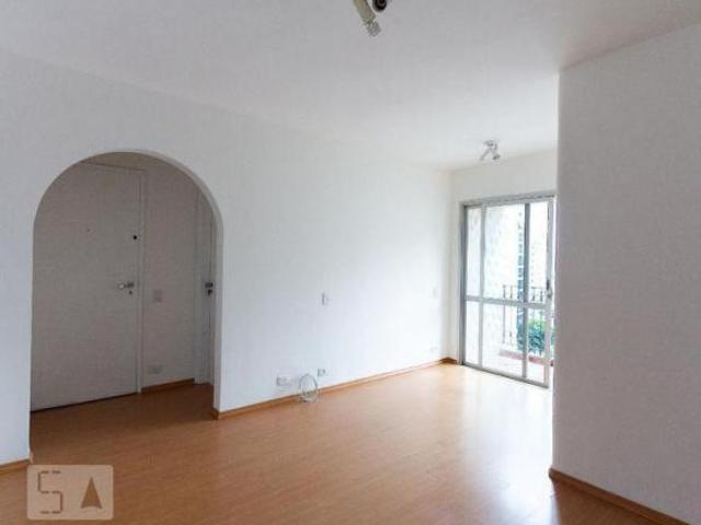 Apartamento à Venda Vila Olímpia, 3 Quartos, 70 m2