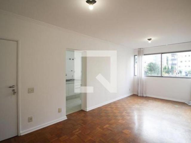 Apartamento à Venda Vila Olímpia, 3 Quartos, 75 m2
