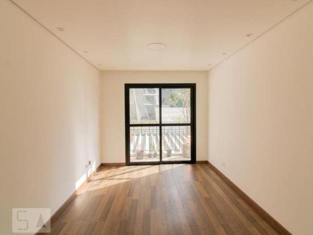 Apartamento à Venda Vila Olímpia, 3 Quartos, 75 m2